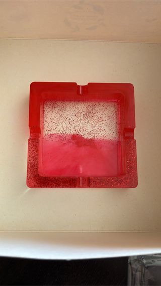 Posacenere in resina 🚬