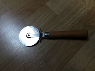 Rotella taglia pizza