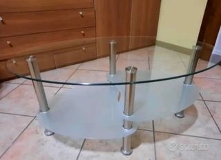Tavolino in vetro
