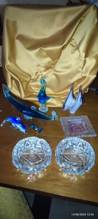 Vari articoli vintage in vetro