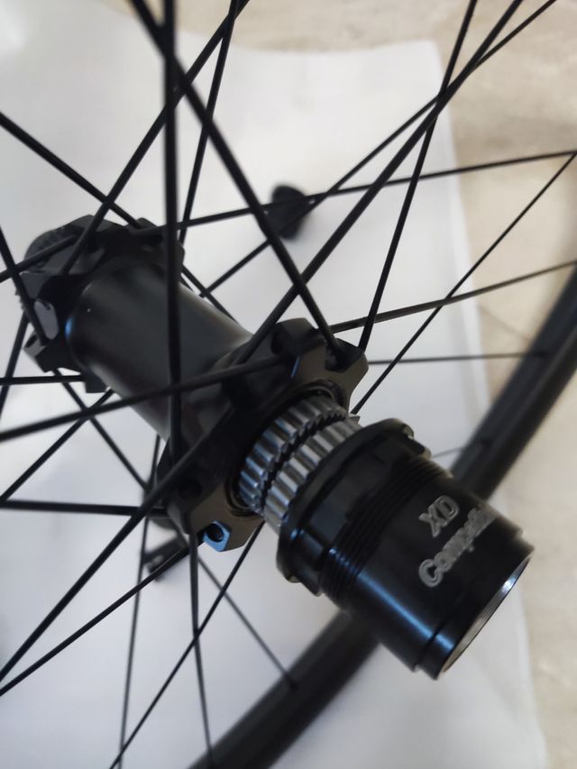 Ruedas carbono 29" MTB Boost 1350gr de segunda mano por 700 EUR en ...