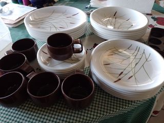 Set stoviglie campeggio