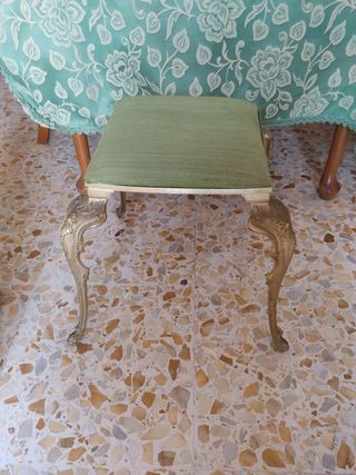 Seduta antica in ottone