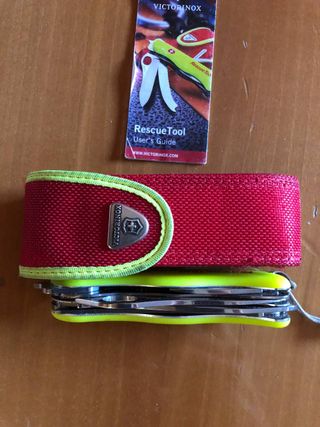 Victorinox Rescue tool coltellino svizzero multius