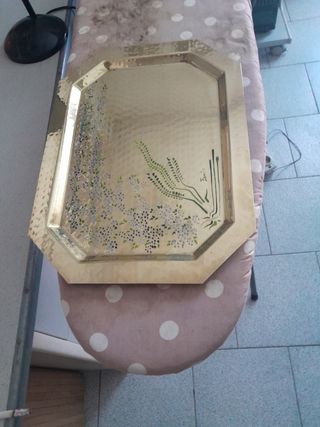 Vassoio cesellato floreale fant