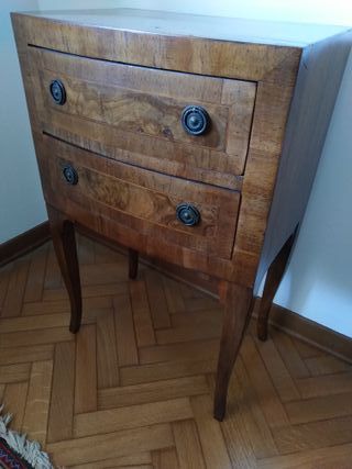 Comodini in legno stile Ottocento