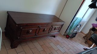Cassapanca antica