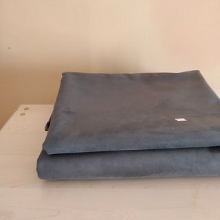 Tessuto Alcantara grigio scuro