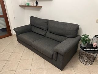 Divano Ottime Condizioni Come Nuovo - Poltronesofà