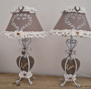 Coppia di lampade shabby chic