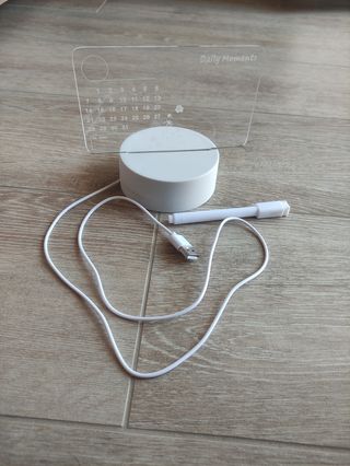 Calendario con luce da comodino