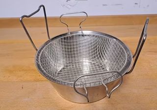 Friggitrice con cestello inox 26 cm