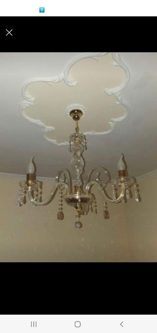 Lampadario e applique a muro