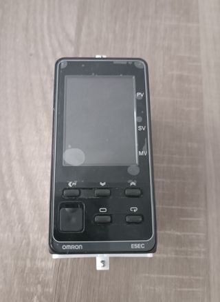 Omron Digital Controller E5EC-QX4A5M-009 Ver2.1