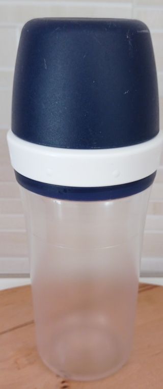 Formaggera tupperware