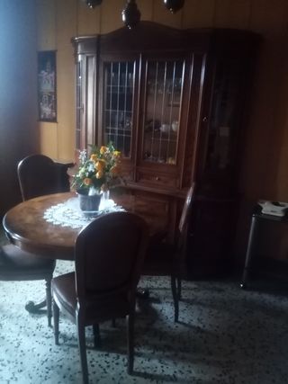 sala da pranzo completa