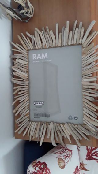 Cornice in legno spiaggiato