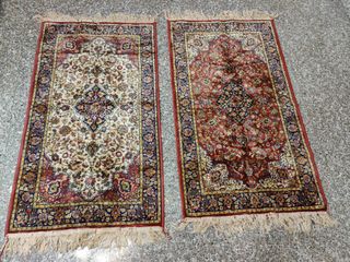 Due tappeti vintage cm. 115 x 57