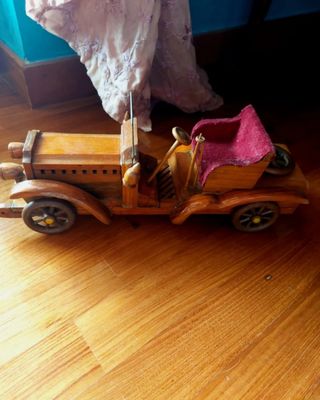 Macchina d' epoca in legno decorazione