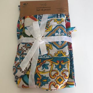 Set 4 pezzi (strofinaccio...)