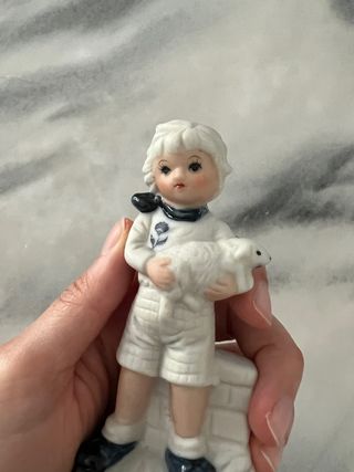 statuina porcellana vintage