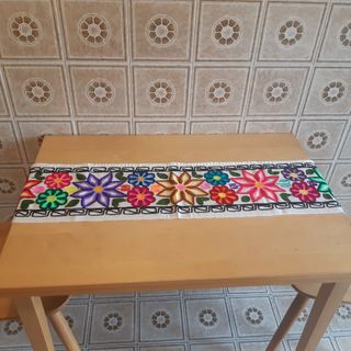 Runner da tavolo decorato