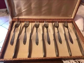 Servizio posate da dolce/antipasto