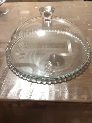 Campana in vetro per dolci
