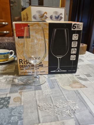 Bicchieri per degustazione di vini o spumanti