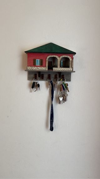 casa portachiavi fatta a mano