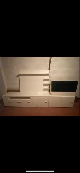 Parete attrezzata come nuova