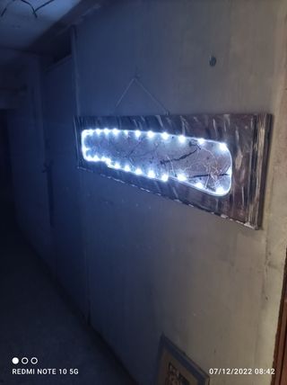 Quadro a stratto con luci