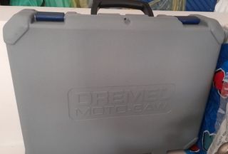 Sega traforo Dremel
