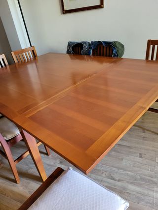 Tavolo in Ciliegio Allungabile