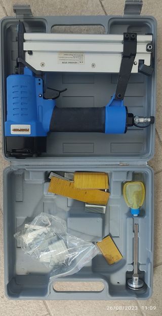 Spara punti ad aria compressa