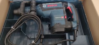 Martello demolitore Bosch GSH 7 VC SDS MAX