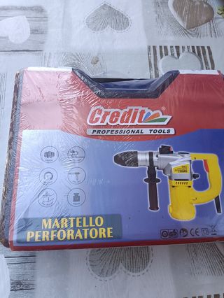 Trapano a percussione