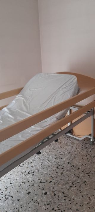 Letto ortopedico elettrico