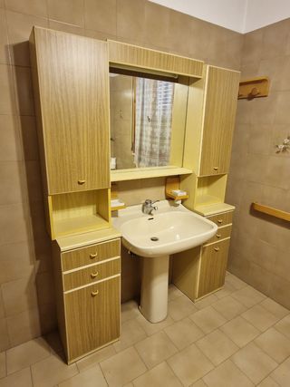 Mobile bagno e lavello