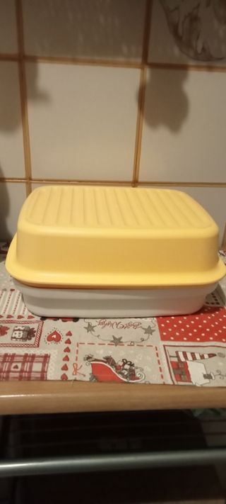 Porta pane vintage Tupperware