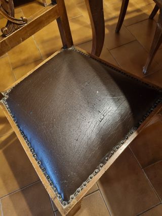 Sedie x tavolo in legno imbottite pelle