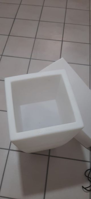 Lampade da giardino in resina