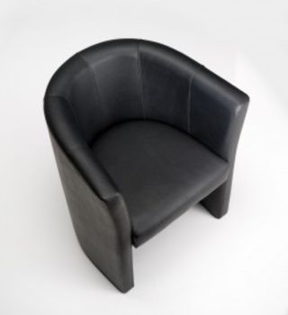 N. 2 poltrone nere in pelle in ottimo stato