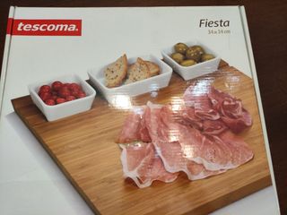 Tagliere in bambù e ciotole