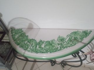 Tavolino mezzaluna di Vietri