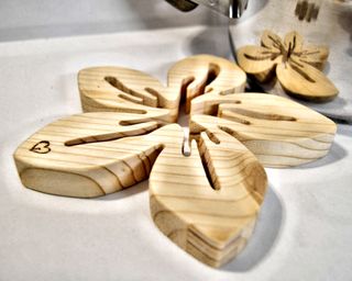 Centrotavola orchidea in legno