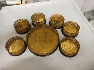 Sotto bicchieri in legno e metallo vinta