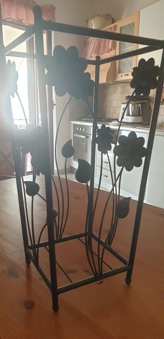 Portaombrelli in metallo