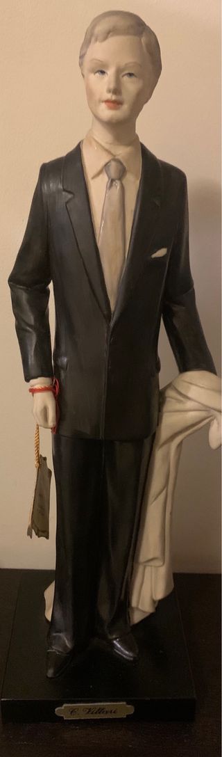 statuina  C. Villari