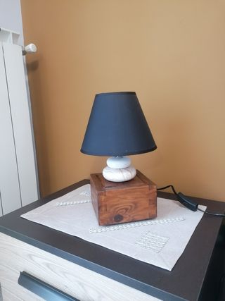 Lampada in legno